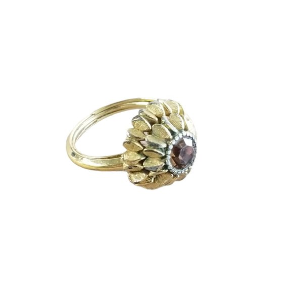 Avon | Jewelry | Vintage Avon Flower Dome Ring Amber Brown Rhinestone ...